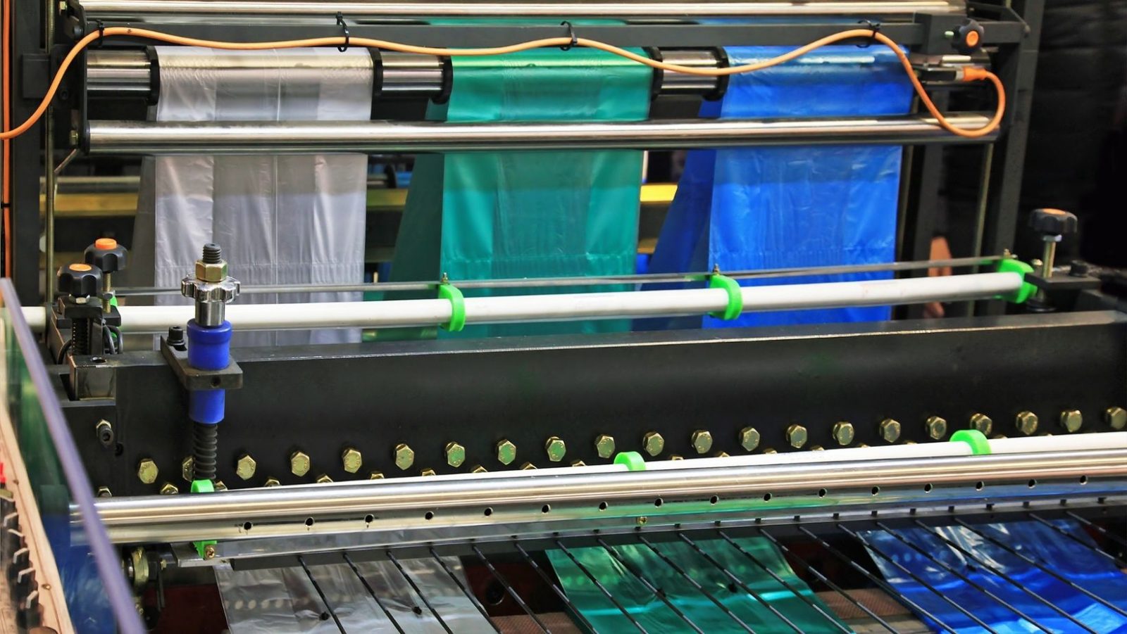 Dyr plast till följd av världsläget - Polynova Nissen AB